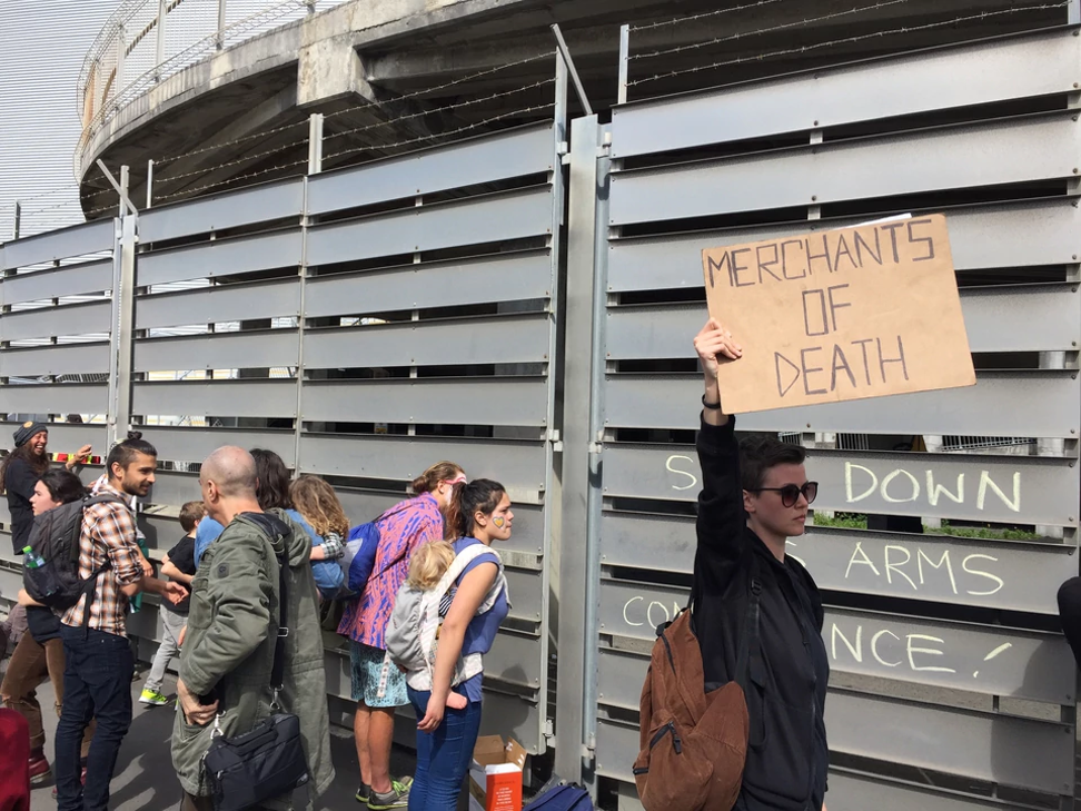 Nine arrested as protesters block entrances to ‘weapons expo’ in New ...