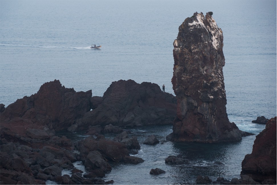 Chinese tycoon Yang Zhihui flips 007 casino for all-in bet on South ...