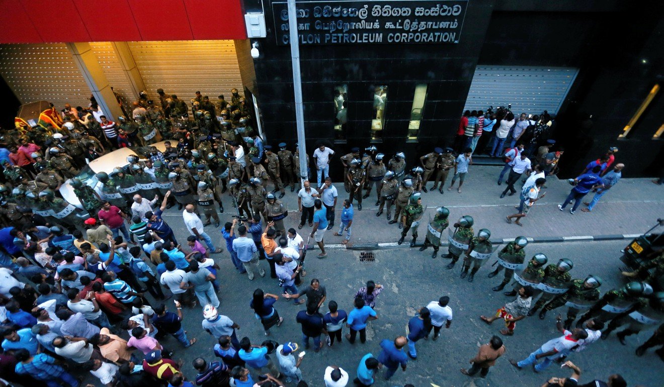 One dead, two injured in Sri Lanka shooting as constitutional crisis ...