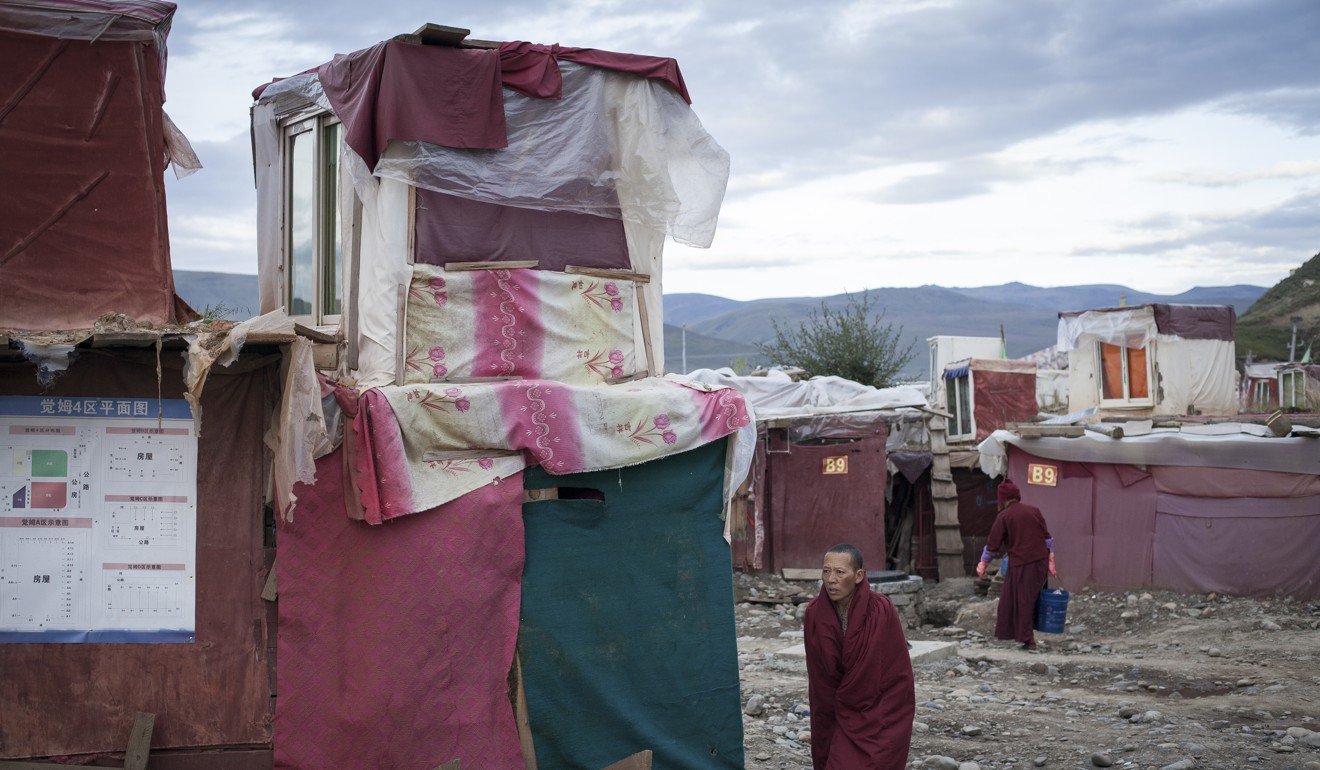 Sichuan’s remote Yarchen Gar monastery, where Buddhist monks and nuns ...