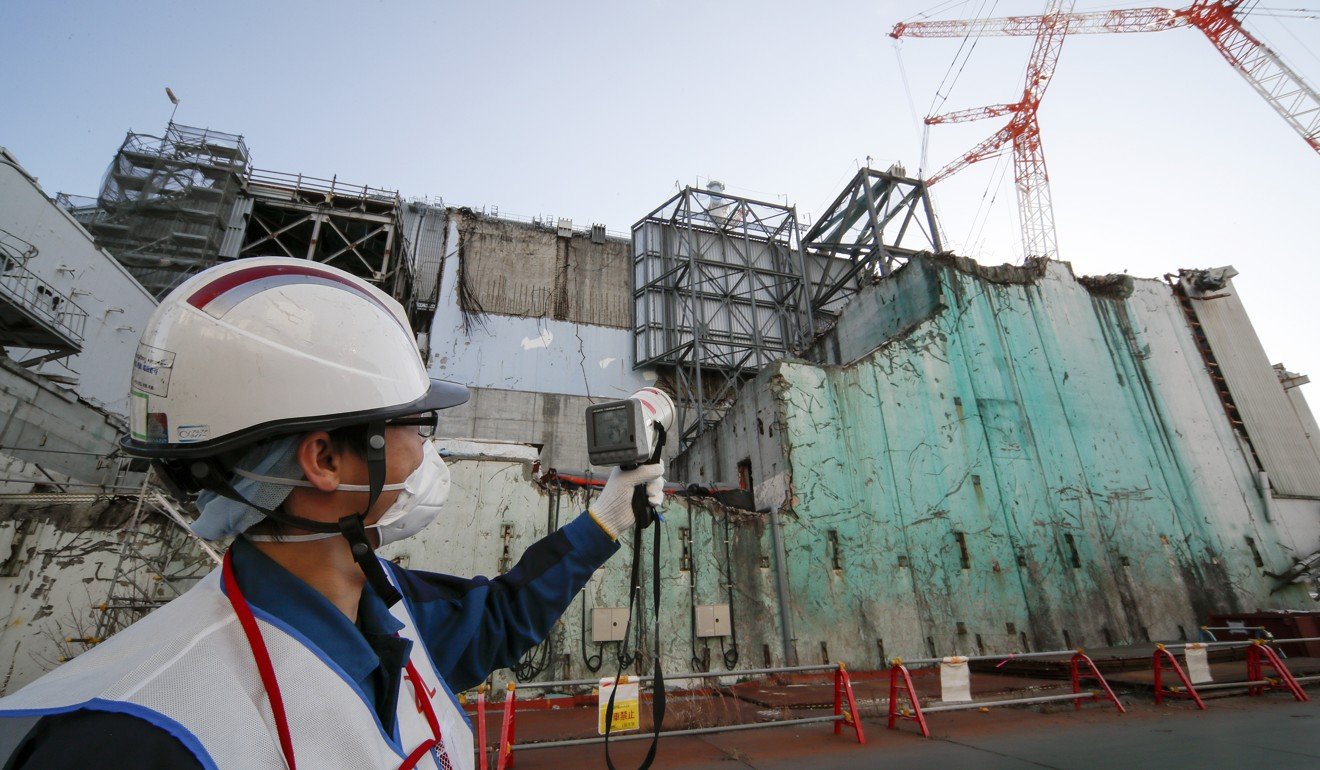 Japan holds minute of silence for victims of 2011 earthquake and ...