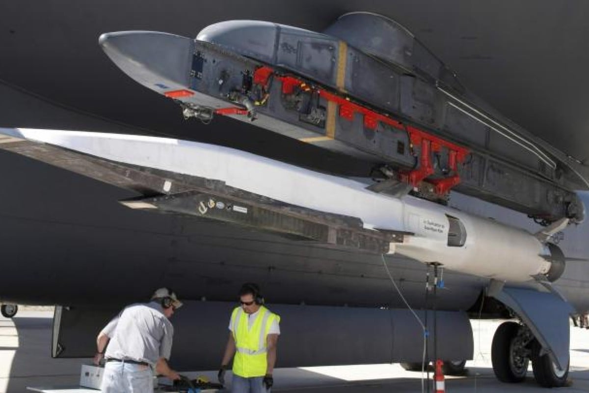 US Air Force's unmanned experimental hypersonic jet breaks up in test ...