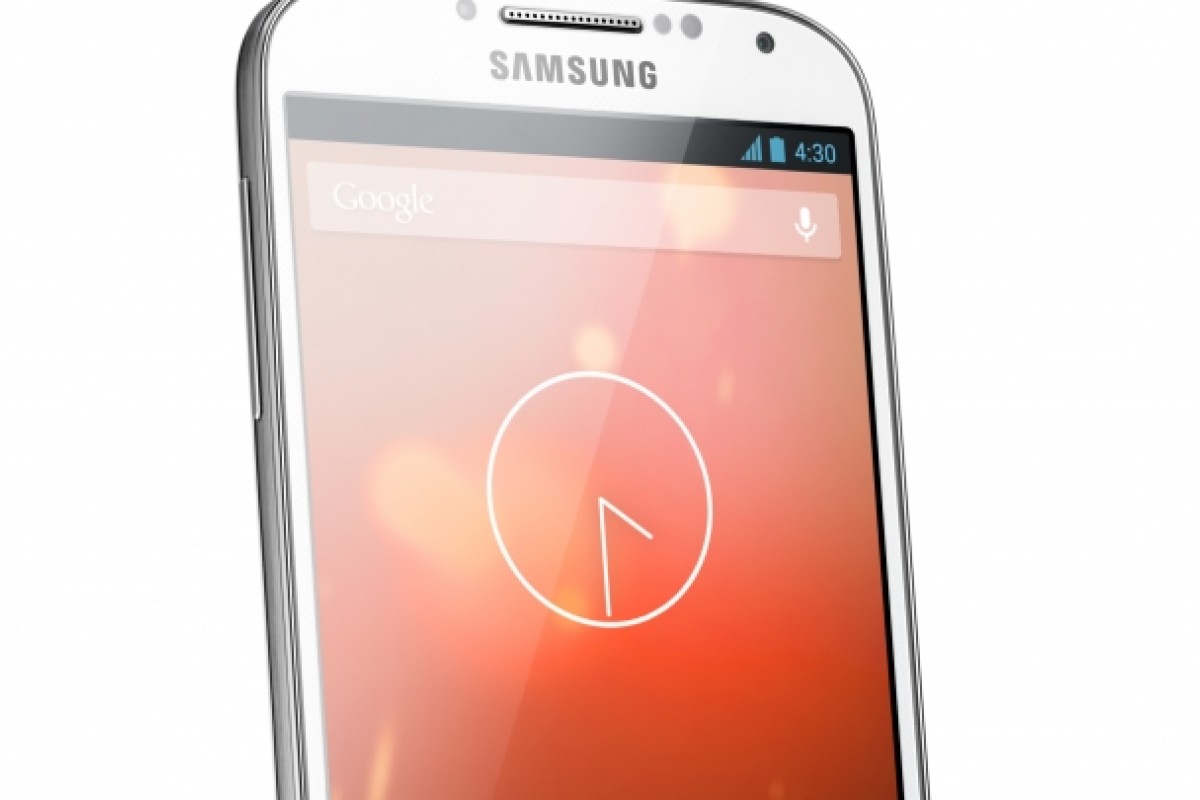 Review: Price for simplicity in new Google phones | South China Morning ...