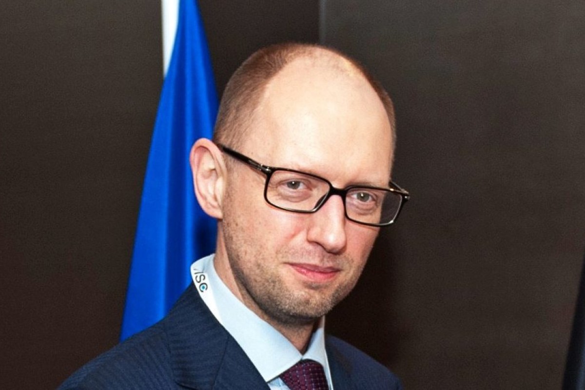 Ukrainian opposition leader Arseniy Yatsenyuk pushes for support ...