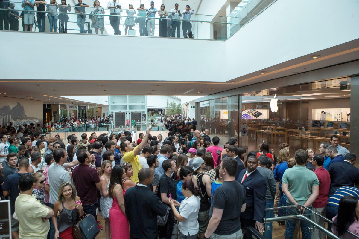 Apple opens its first South American store in Rio de Janeiro | South ...