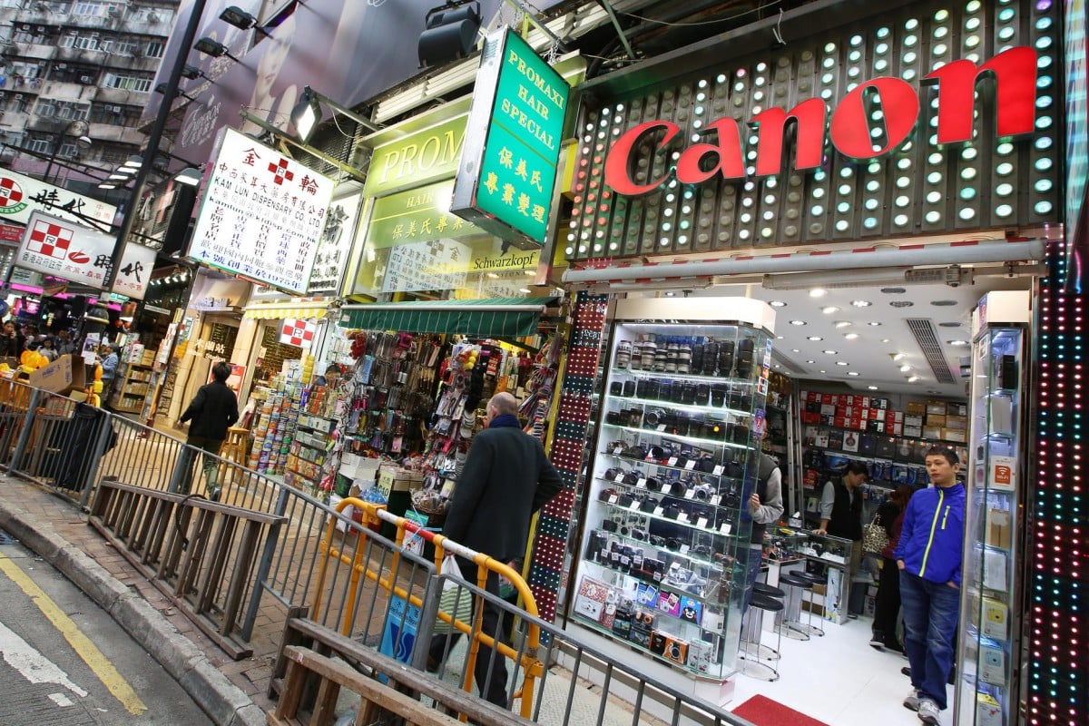 Tiny store in Causeway Bay shopping district sells for record price ...