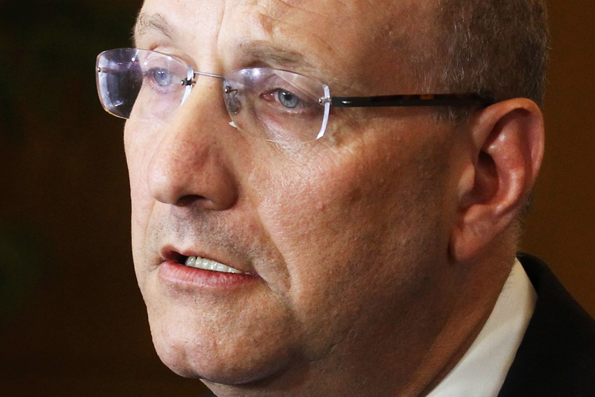 MTR director rules out pay cut for failing managers | South China ...