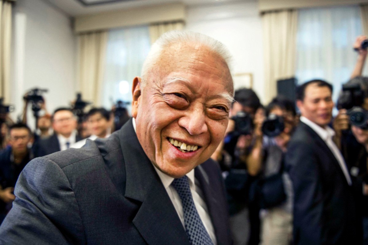 Former leader Tung Chee-hwa tapped Rafael Hui for government job, graft ...