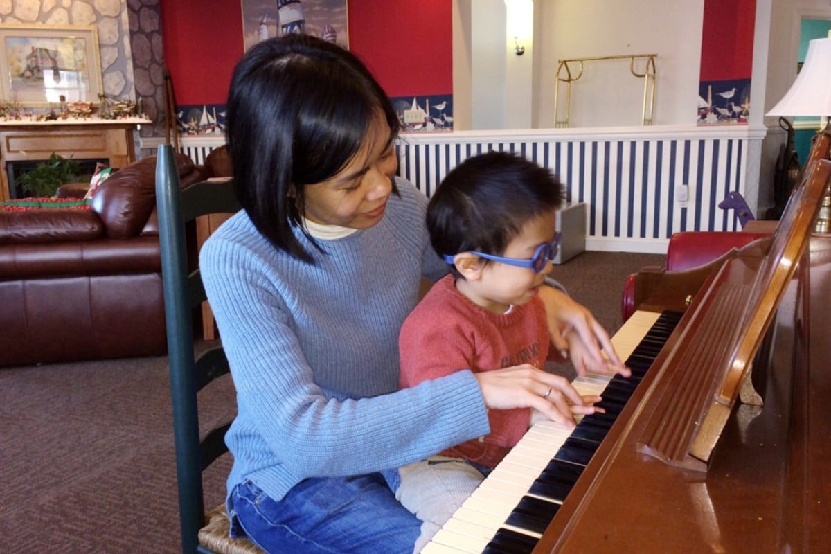 Hong Kong Philharmonic plays for its own with charity concert for viola ...