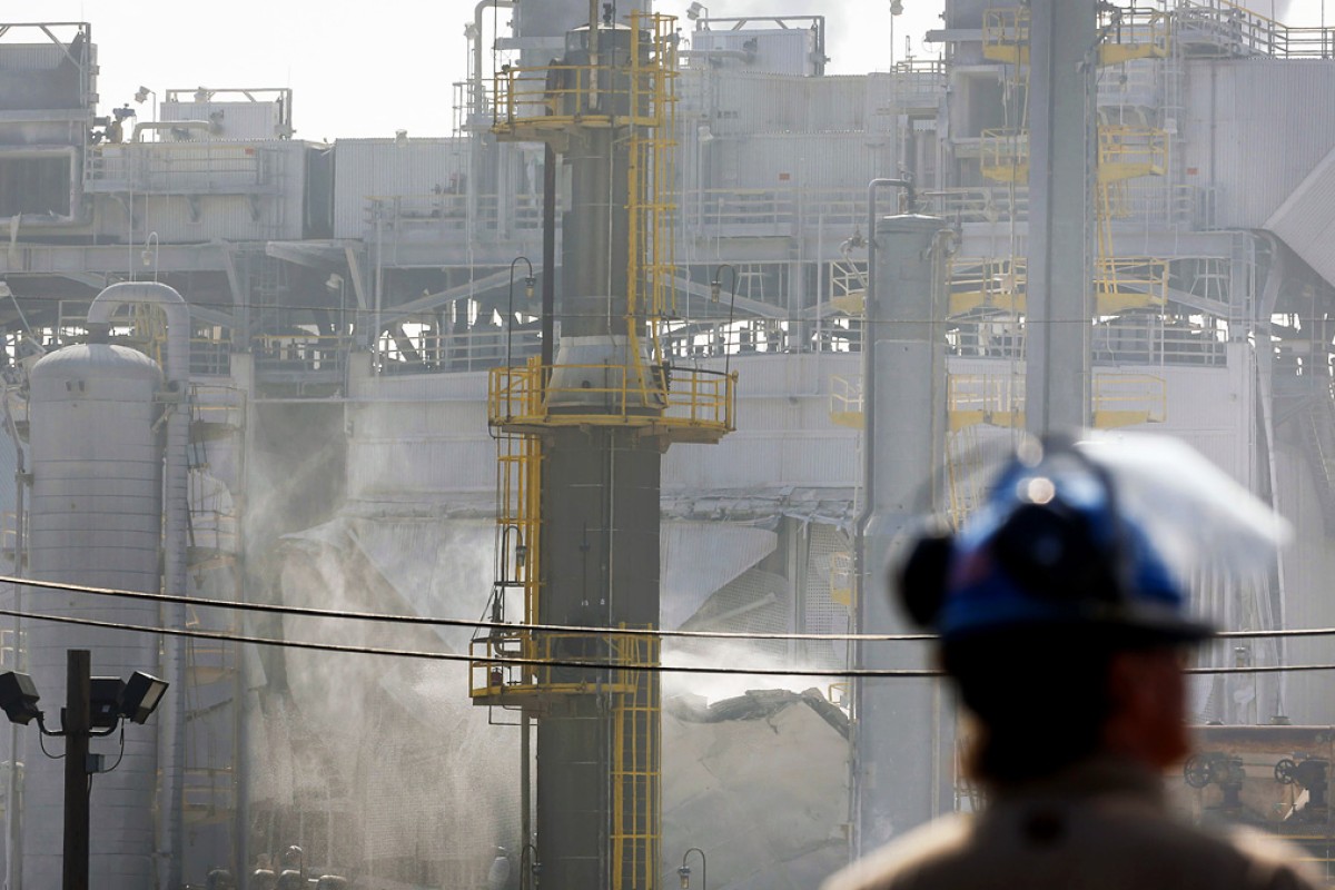 Refinery blast at Exxon facility in California, injures 4 | South China ...