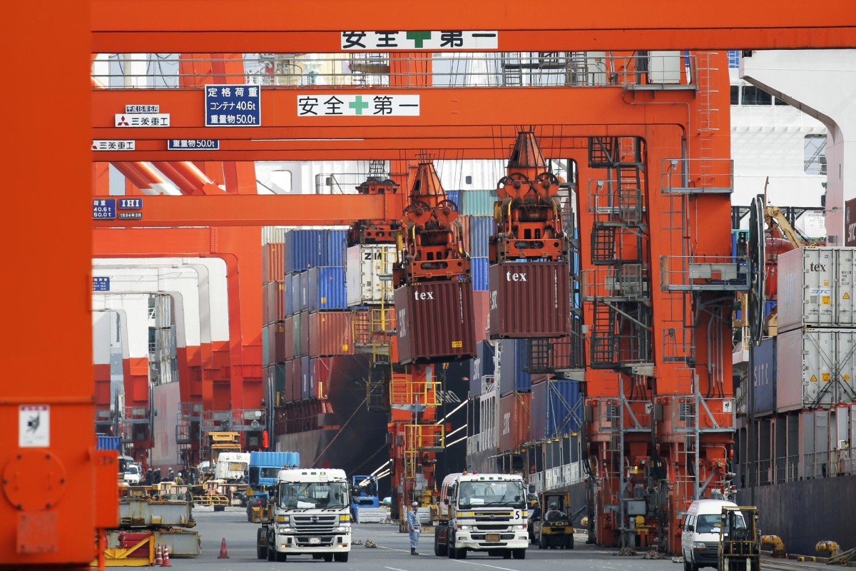 Japan maintains course on monetary stimulus despite fall in factory ...