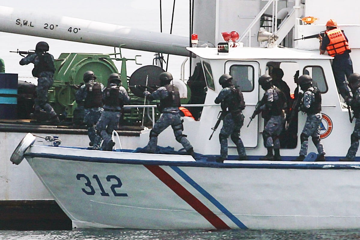 Japan, Philippines hold joint anti-piracy drills off Manila | South ...
