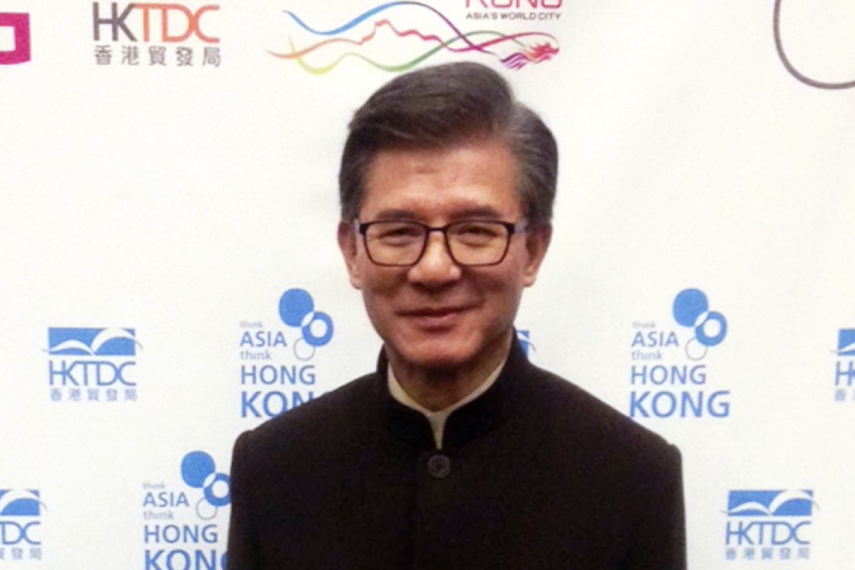 Property tycoon joins calls for pan-democrats to back Hong Kong reform ...