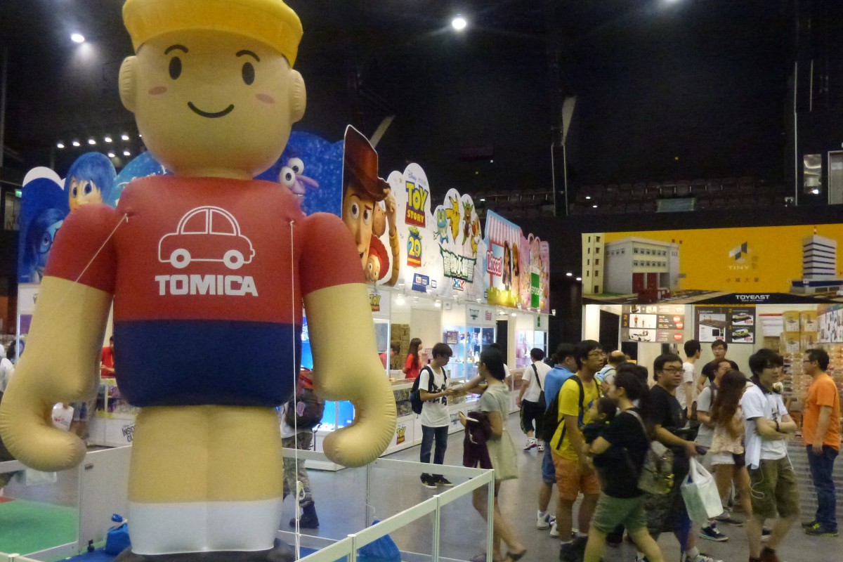 Fans queue overnight for Hong Kong's toy festival, hoping to find the ...