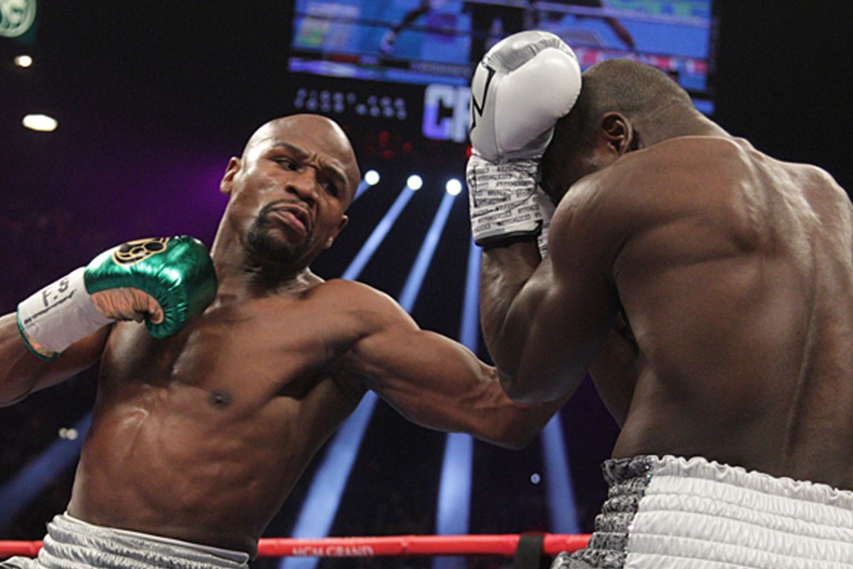 Floyd Mayweather strolls to victory over Andre Berto in what he says ...