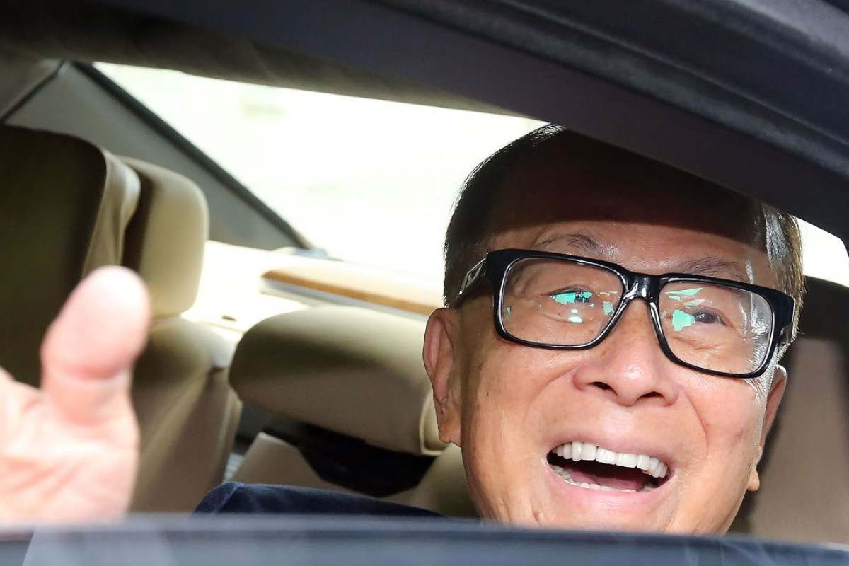 Li Ka-shing could act as fatherly figure to Chinese firms looking ...
