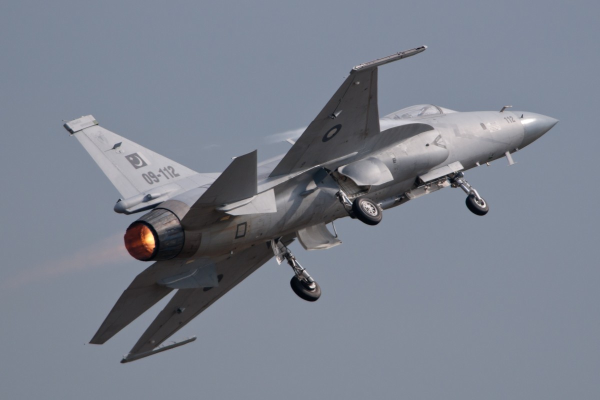 Chinese and Indian fighter jets face off amid regional turf war | South ...