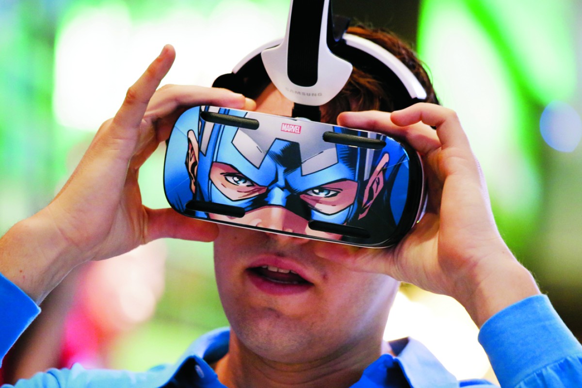 Review: Samsung Gear VR – immerse yourself in a bold new world of fun ...