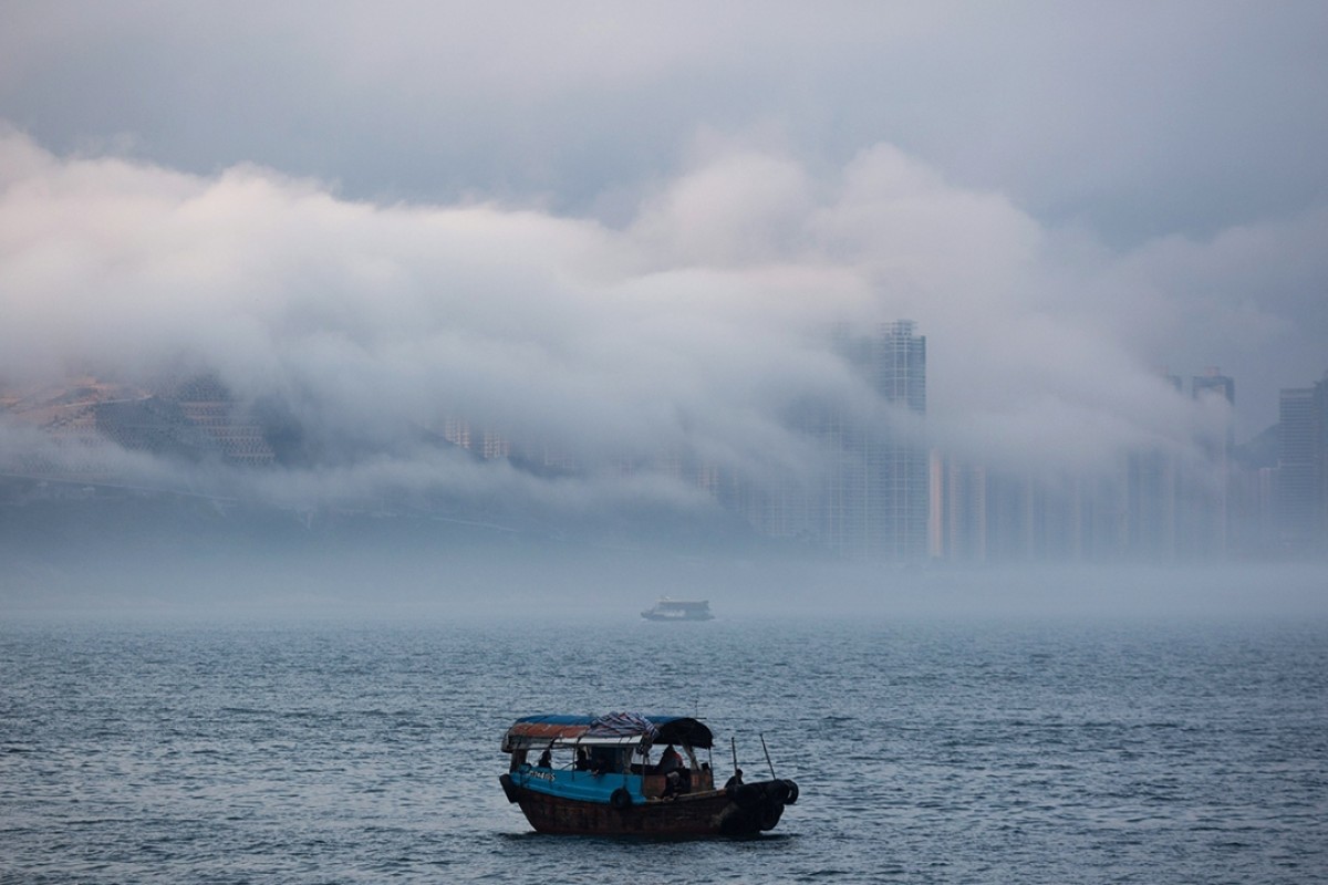 Cold weather warning for Hong Kong as monsoon sends temperatures ...