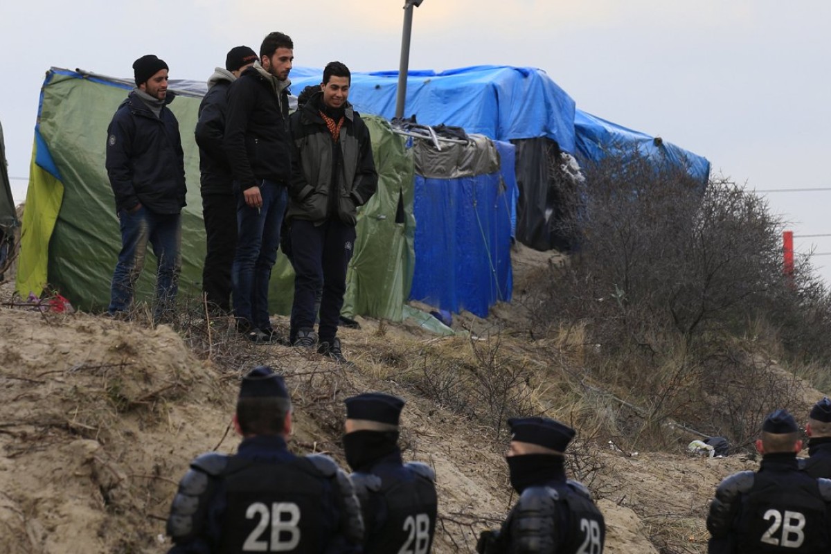 Squalid ‘Jungle’ refugee camp in Calais to be evacuated, after court ...