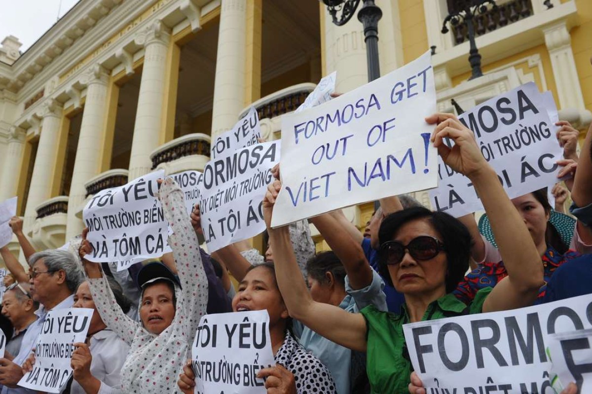Rare street protests in Vietnam over mysterious mass fish deaths ...