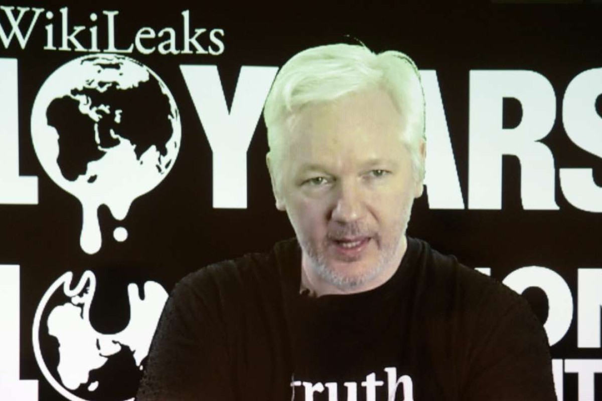 Donald Trump’s supporters disappointed after WikiLeaks fails to deliver ...