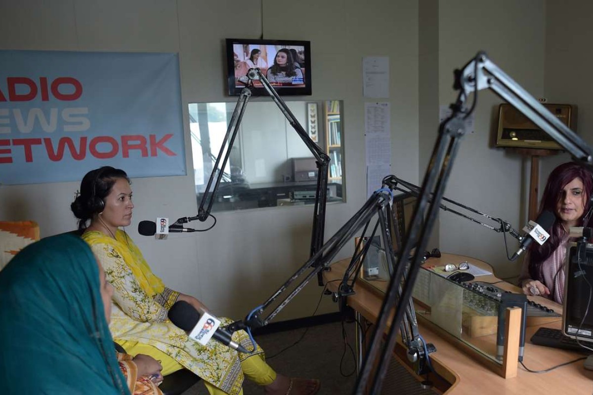 Pakistan radio show confronts ‘endemic’ ogling of women | South China ...