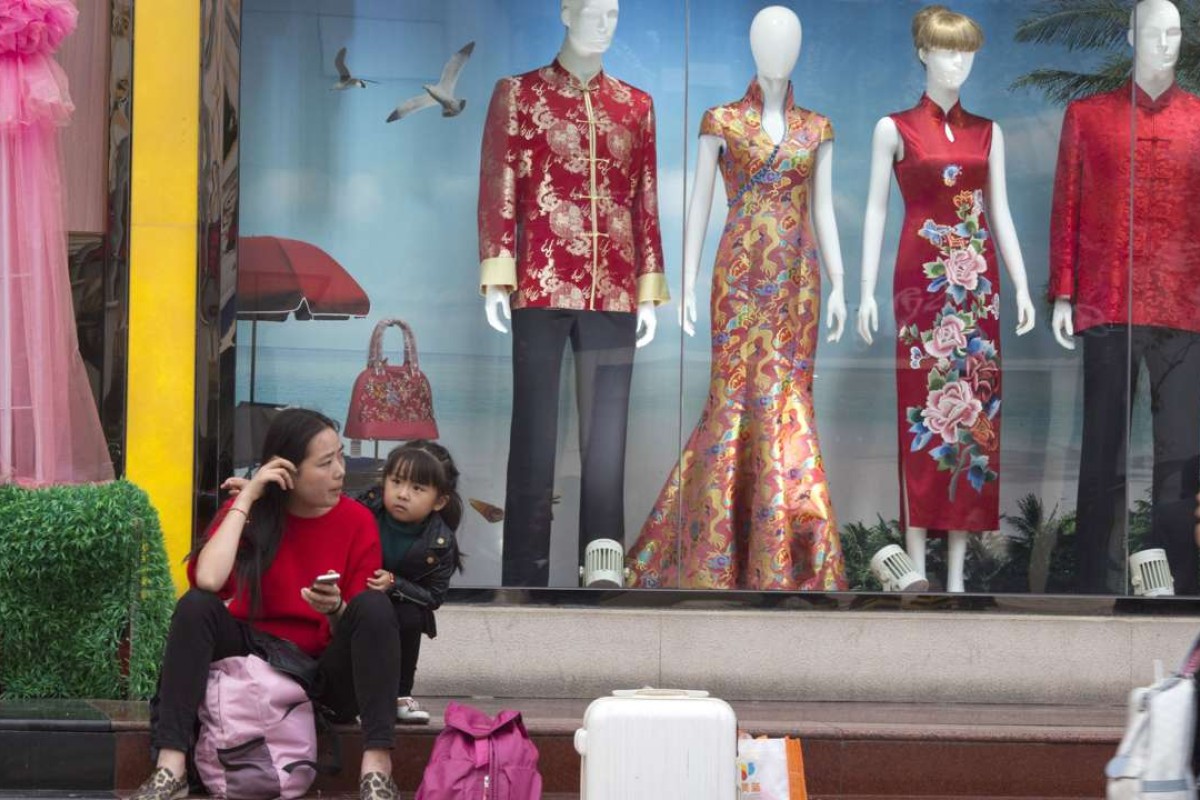 China’s traditional retail industry to remain weak as shoppers stay ...