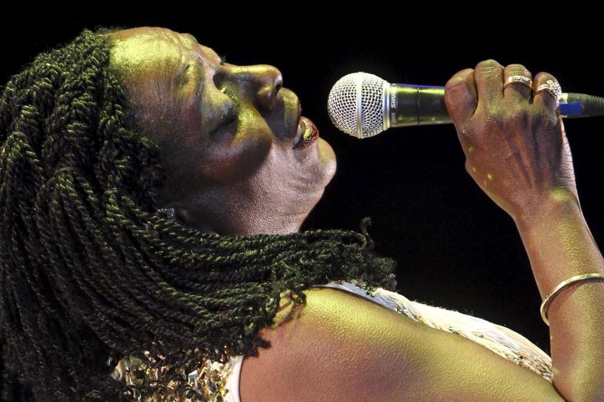 Soul singer Sharon Jones of Dap-Kings fame dies at 60 | South China ...