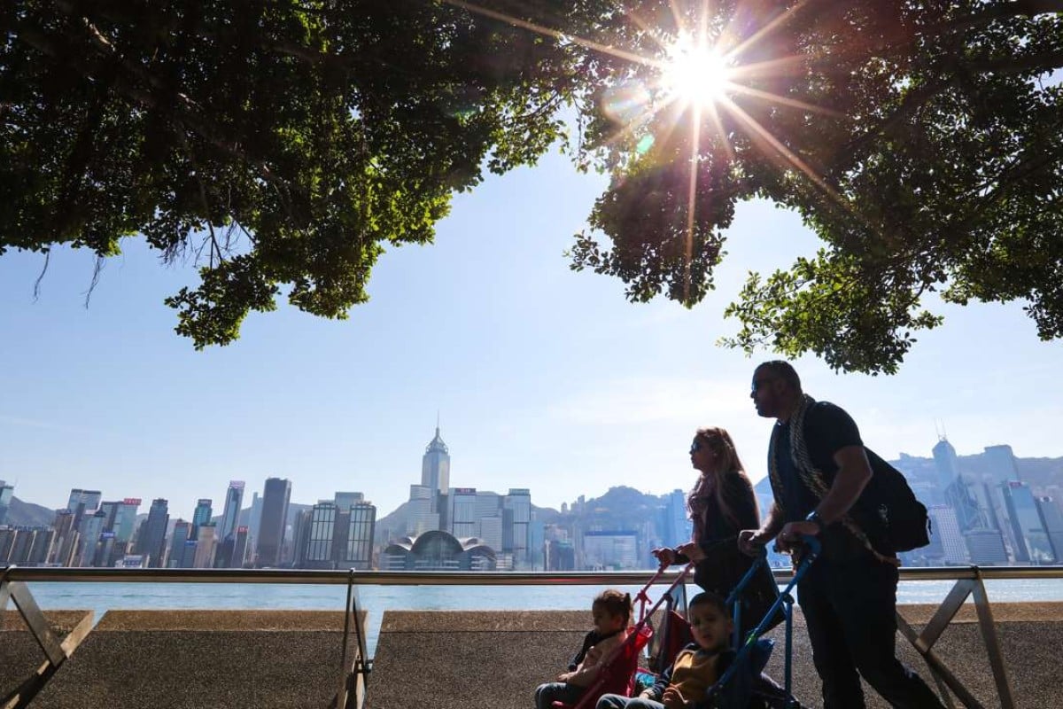 Hong Kong records third warmest December on record | South China ...