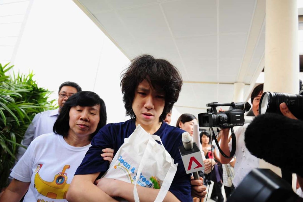 Teenage Singaporean blogger Amos Yee granted asylum in U.S. | South ...