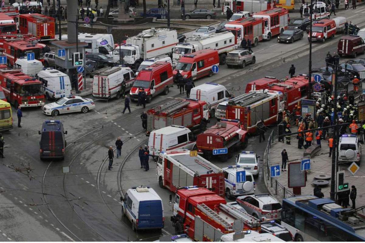 St Petersburg subway bombing kills 11, injures dozens, as Putin visits ...