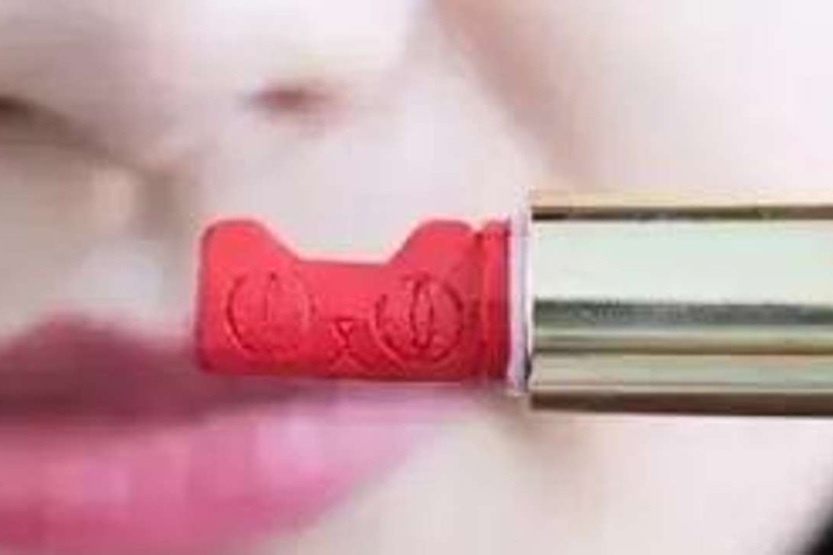 Lip service: Chinese student sculptor carves kitty lippy for presents ...