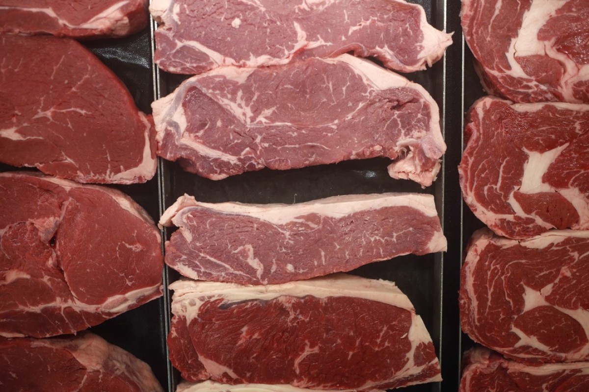 First US beef exports on the way to China by plane, ending a 14-year ...