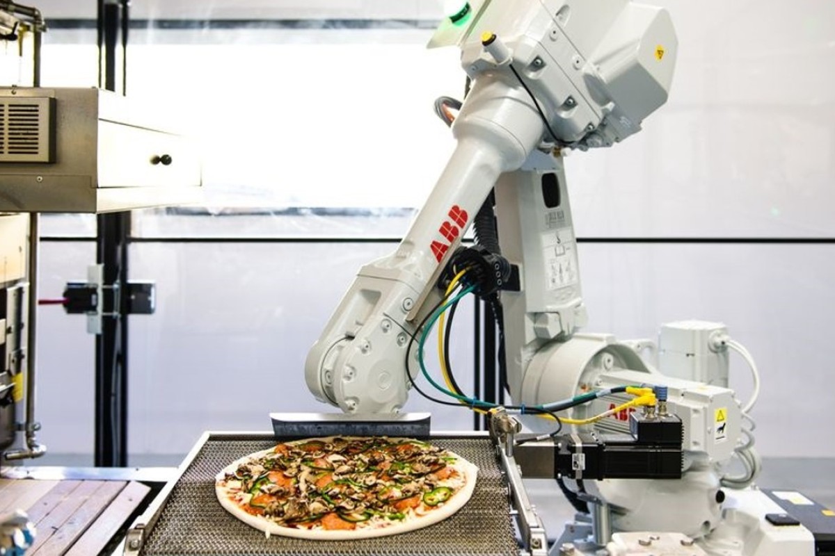 Pizza-making robots and ovens in delivery vans can have a hot pie at ...