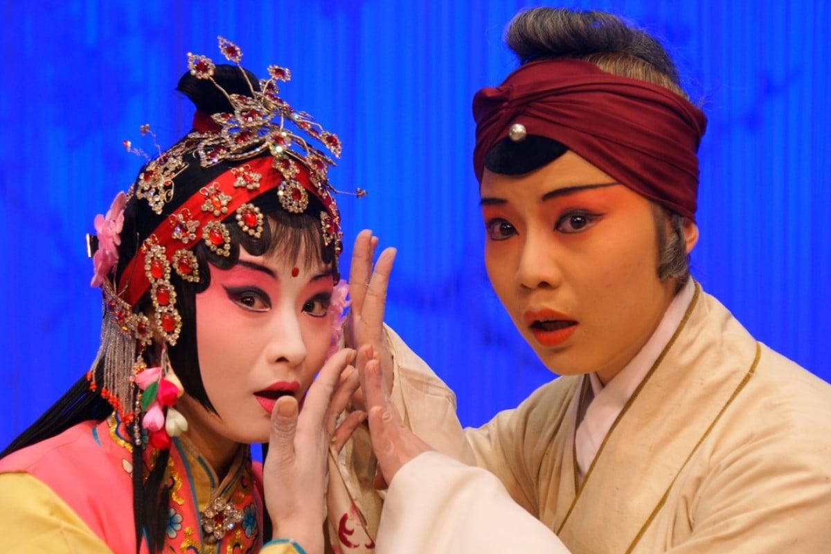 Chinese opera practitioners seek new converts with festival offerings ...