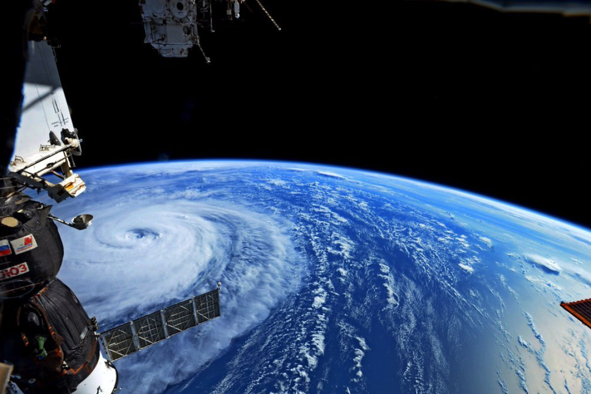 Astronauts can see ‘super typhoon’ Noru from space, and their photos ...