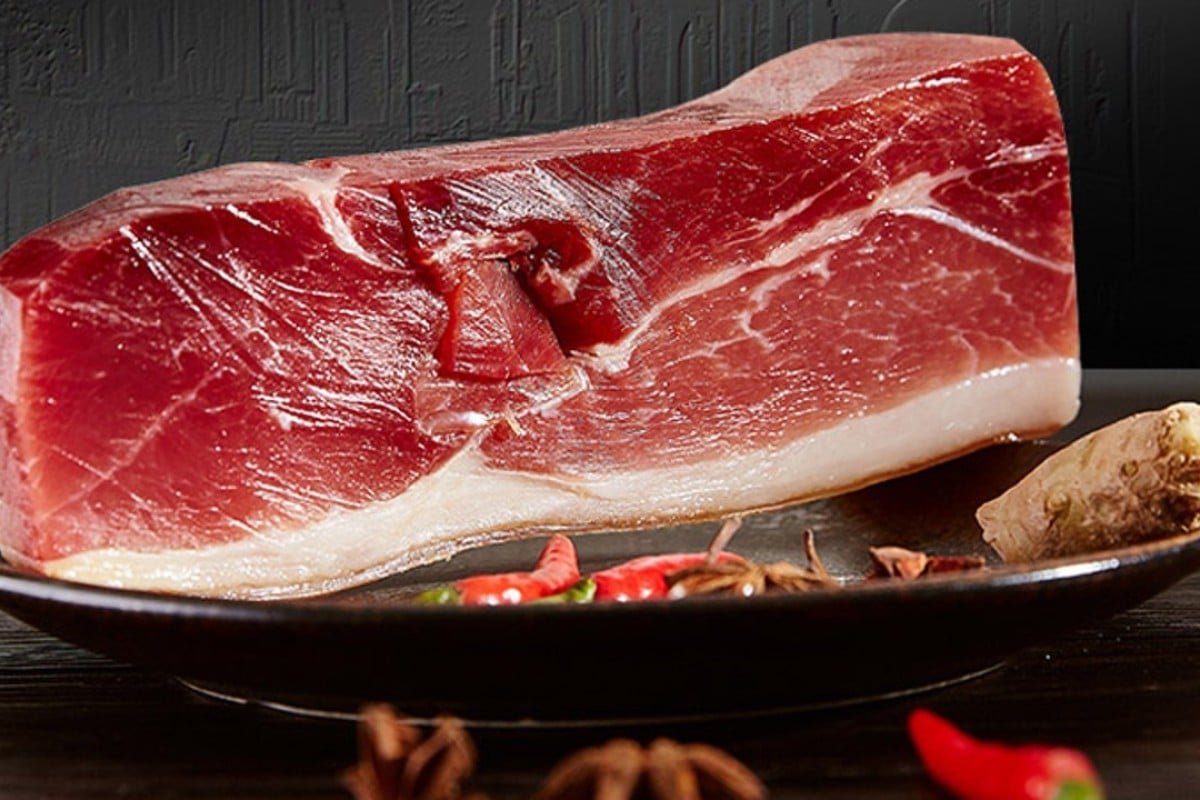 A Chinese cadre makes a ham-fisted attempt to promote pork to Xi ...