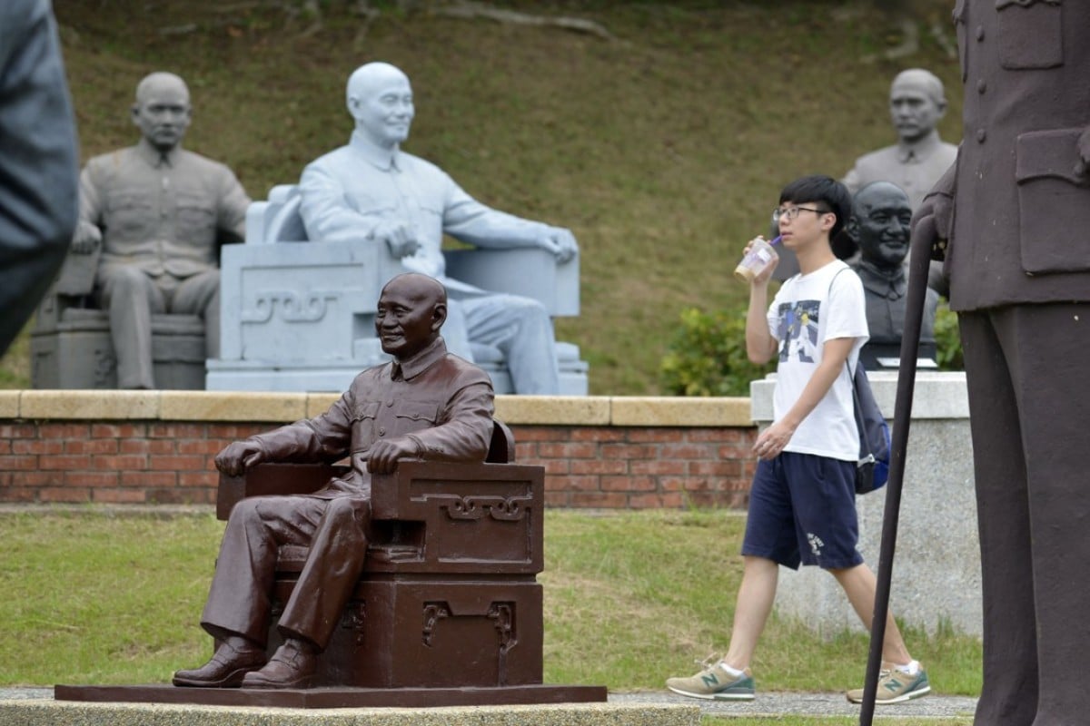 Taiwan votes to erase Chiang Kai-shek’s authoritarian legacy with new ...