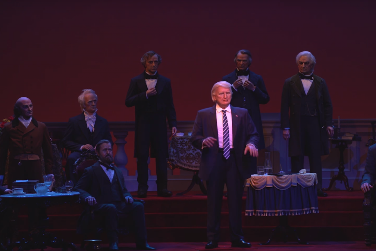 This is what the animatronic President Trump says when you see him at ...
