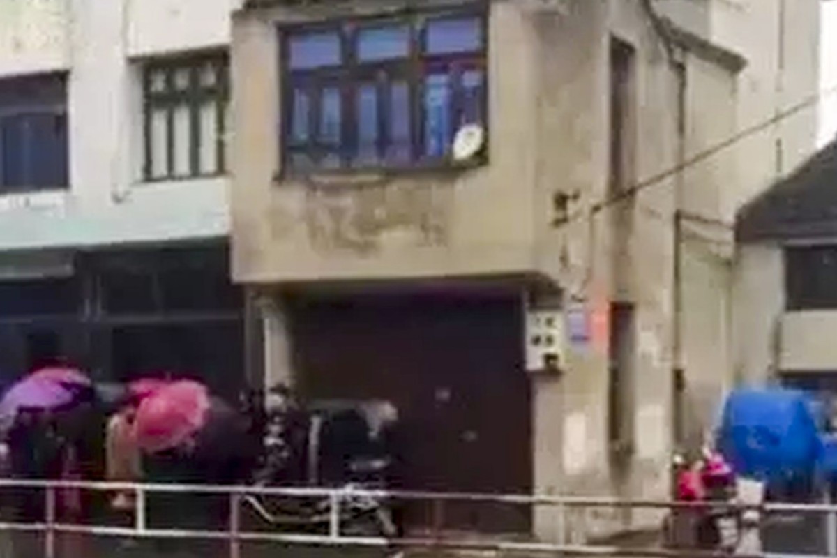 Chinese family find dead body above bathroom after two years | South ...