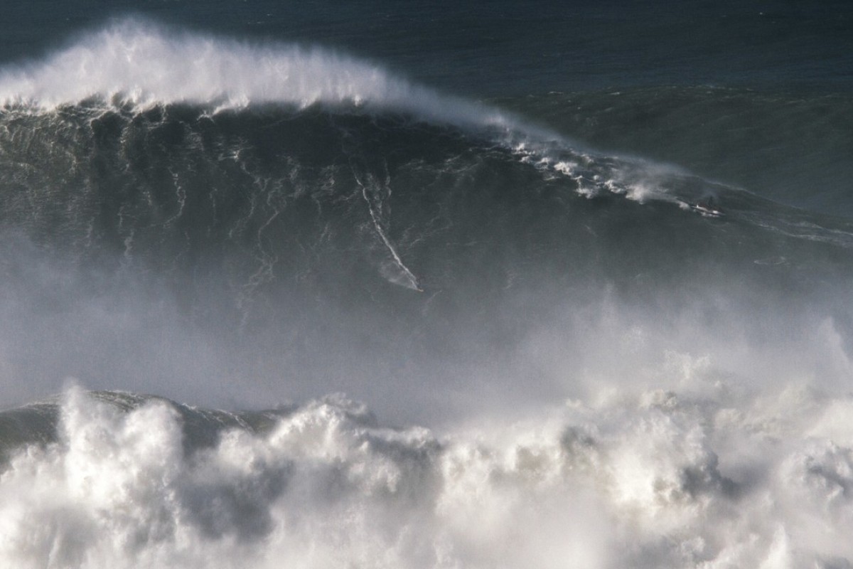 Monstrous ocean wave, eight storeys tall, sets Southern Hemisphere ...