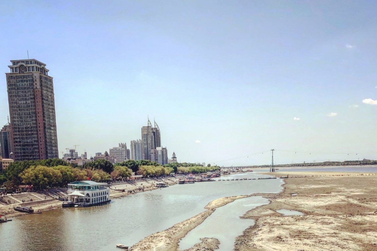 Major Chinese river starts to run dry after months without rain | South ...