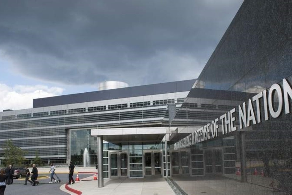 Former US intelligence officer is accused of spying for China, arrested ...