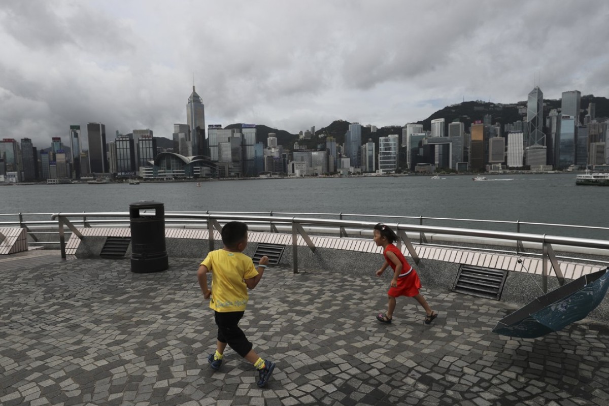 Hong Kong Observatory to consider issuing typhoon warning signal No 3 ...