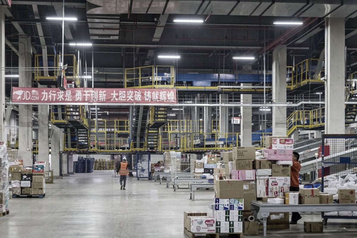 Is a boardroom spat brewing at China Logistics, amid the jostling for ...