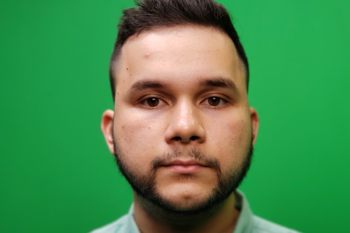 Men’s make-up: how to use it to feel more confident, hide pimples, or ...