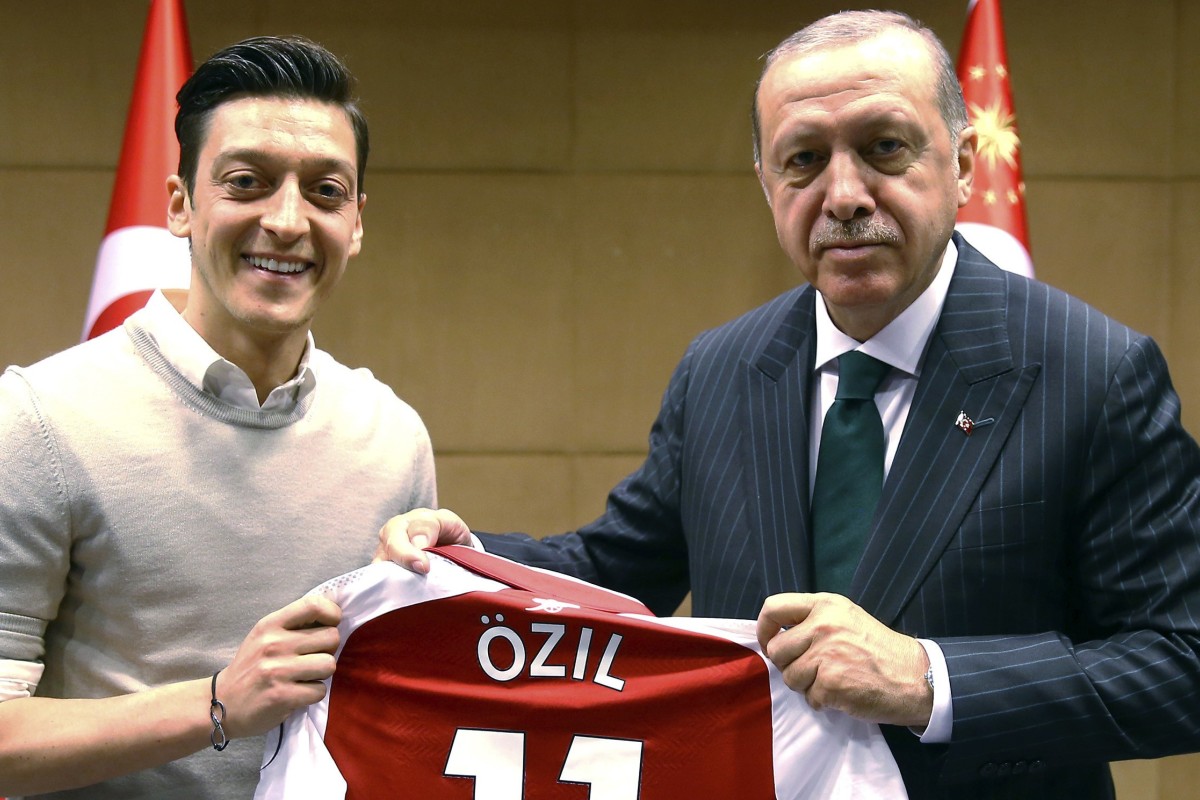Mesut Ozil’s phone call with Erdogan: Turkish president praises Arsenal star for quitting ...