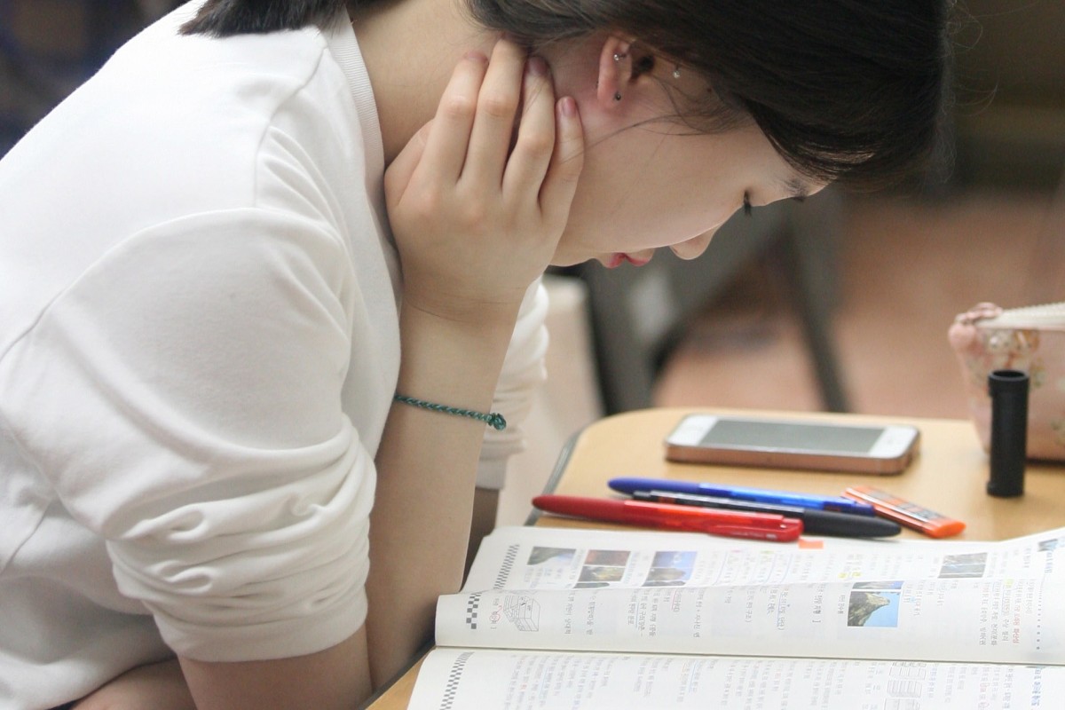 how-to-study-like-a-south-korean-student-study-poster