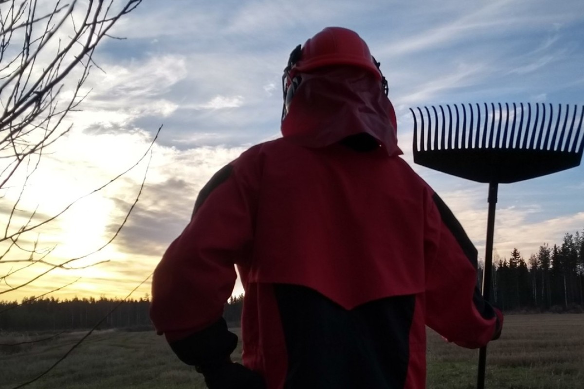 Trump’s Finland forest fire claim sparks ‘rake news’ reports in Nordic ...